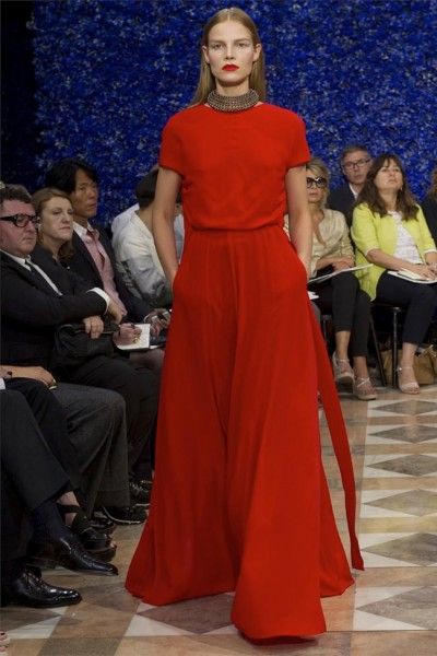 Dior Haute Couture: o colectie sofisticata care reinventeaza moda ...