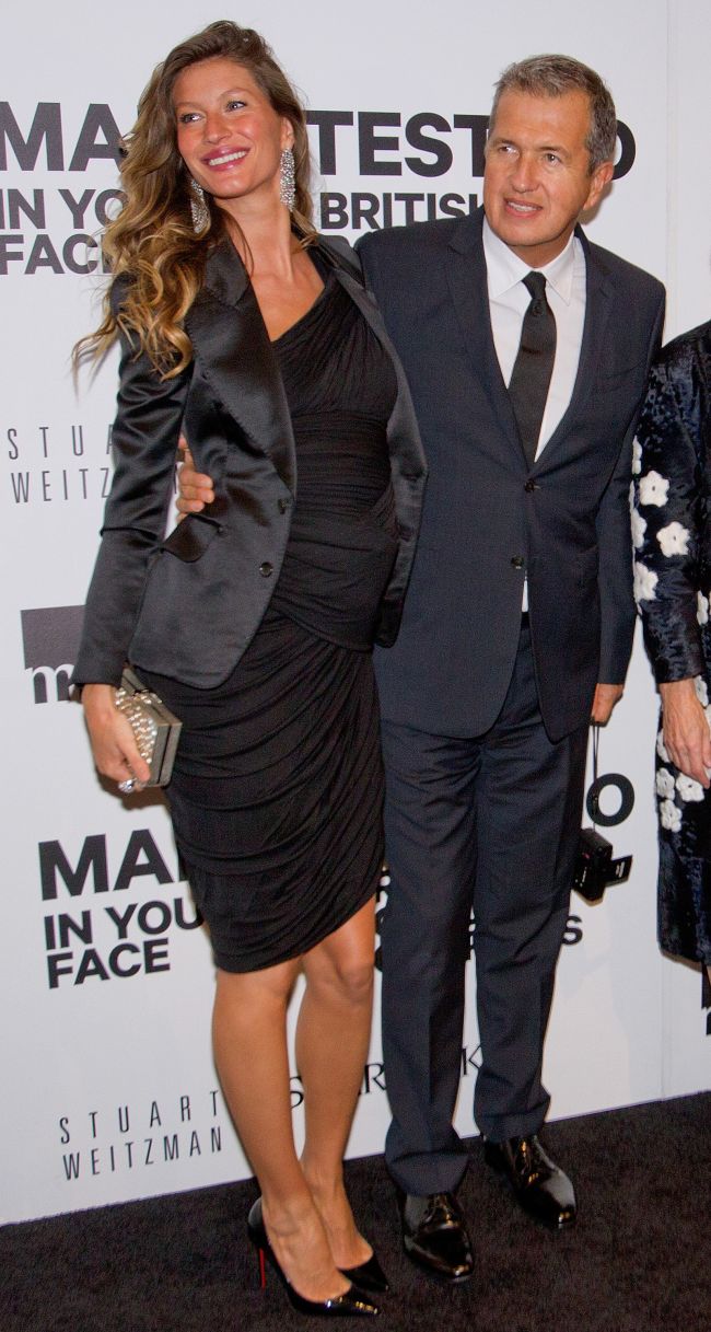 Rochiile pentru care iti trebuie un corp de supermodel! Ingerasii ...