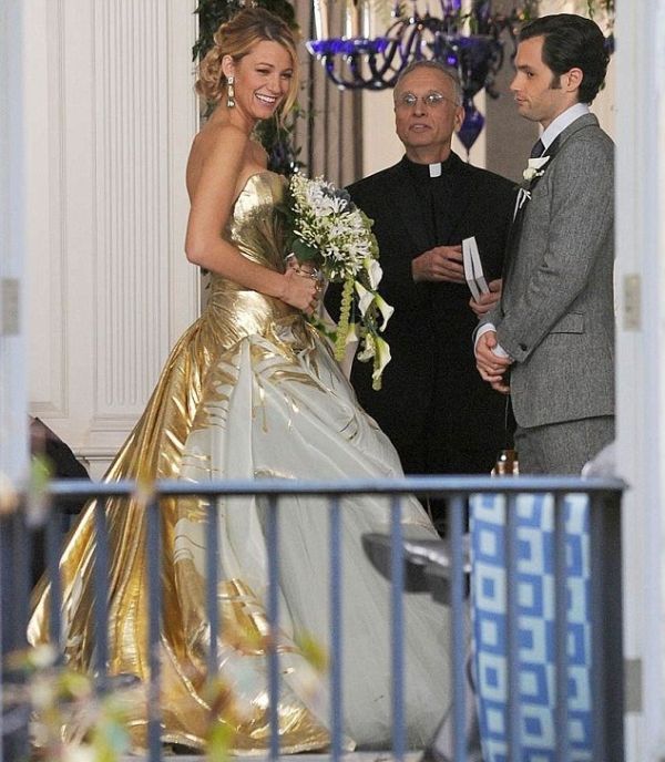 Blake Lively, in rochie de mireasa. Imaginile pe care toti fanii isi ...