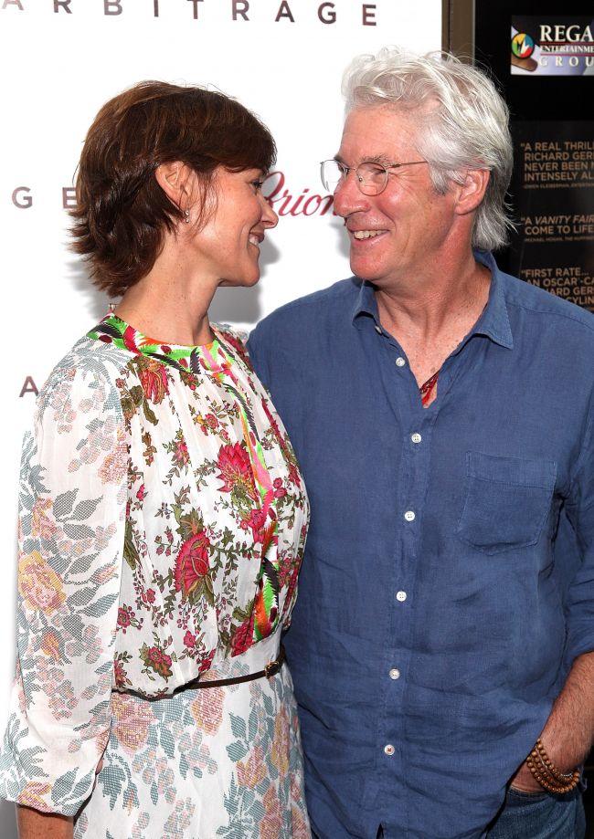 A inlocuit-o pe Cindy Crawford cu ea. Cum arata sotia lui Richard Gere ...