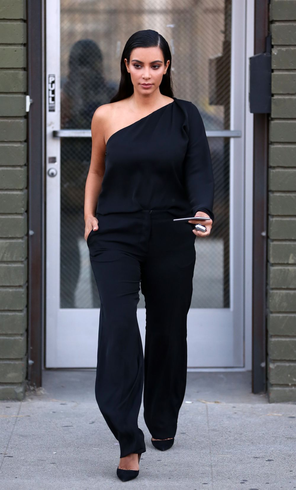 Parada modei cu fetele Kardashian-Jenner. Kim si-a eclipsat si de data ...