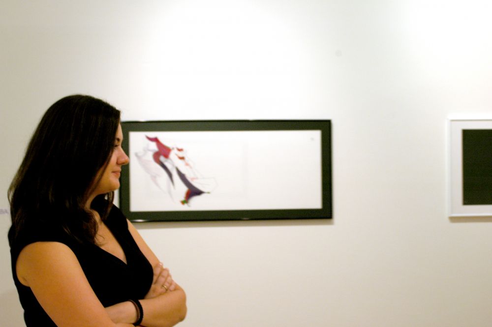 Beba, artista care picteaza in Centrul Vechi si expune la New York ...