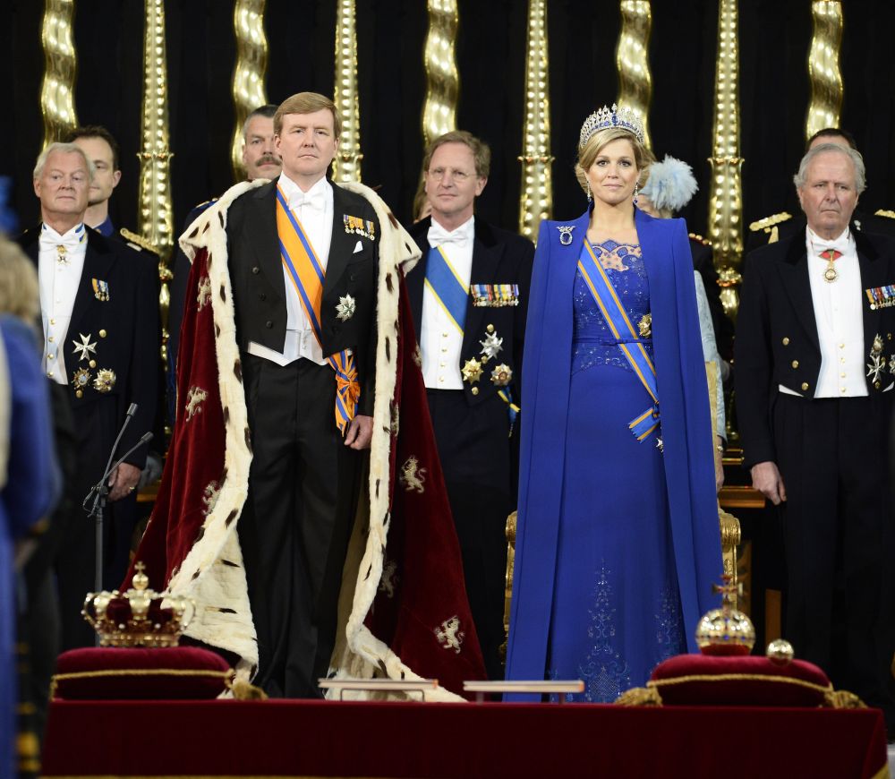 Ionut si Doina Dolanescu, tinute cu inspiratie regala pentru botezul de ...