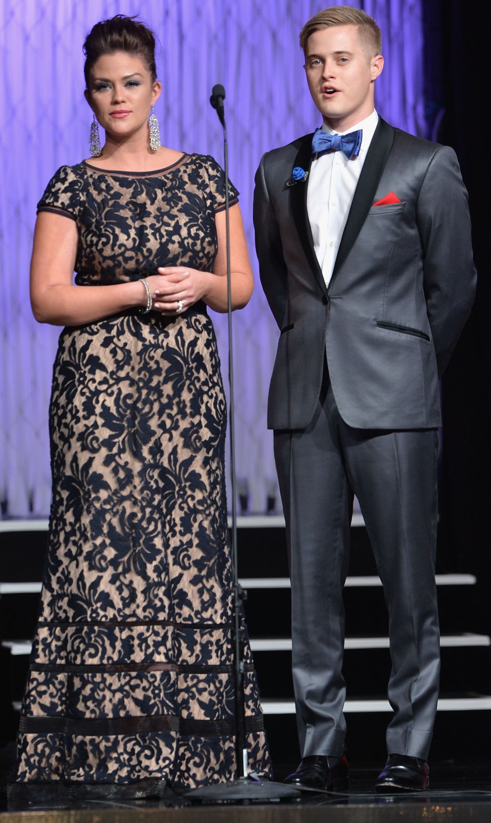 Crezi ca o mai recunosti? Frumoasa Meg din "Sunset Beach" a luat in ...